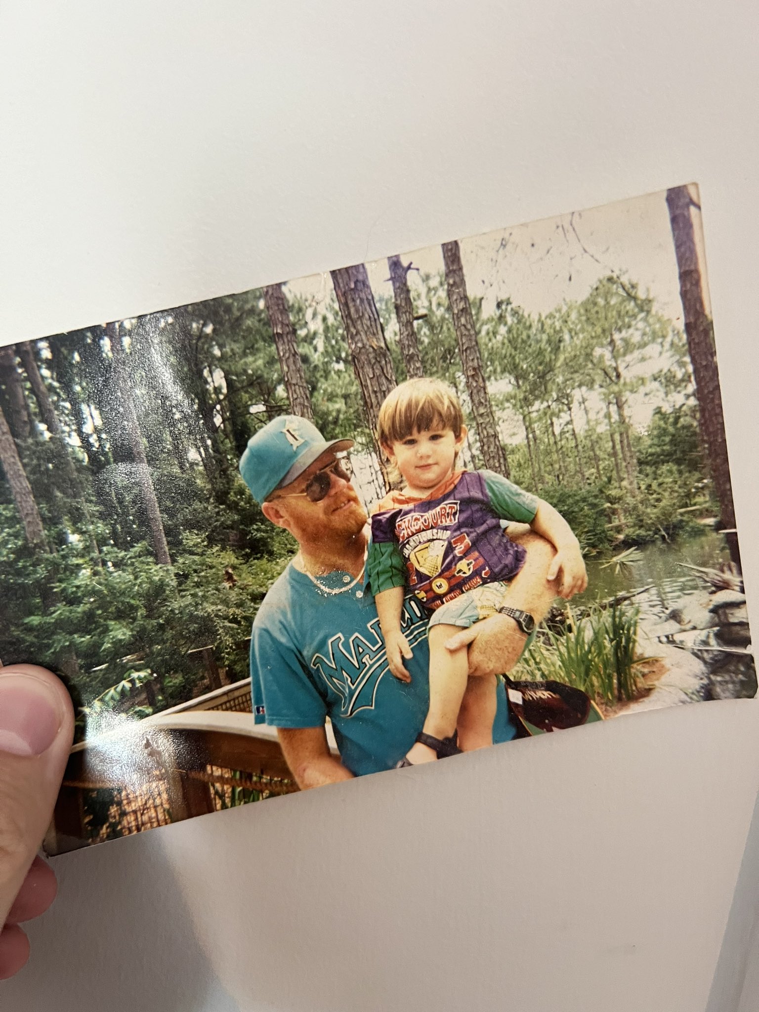 How a Broke Dad Built a 7-Figure Content Agency from Twitter DMs